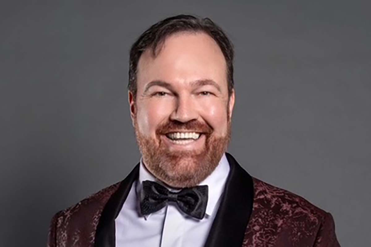 Magician Matt Donnelly Live at Magic Saloon San Antonio